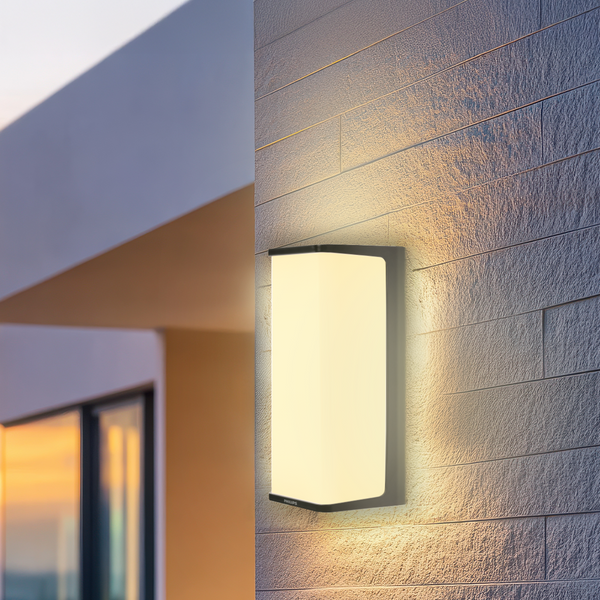 Outdoor Wall Lights – Philips lighting Online Store
